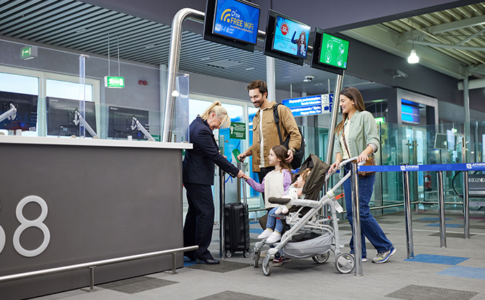 Am Flughafen | AEGEAN